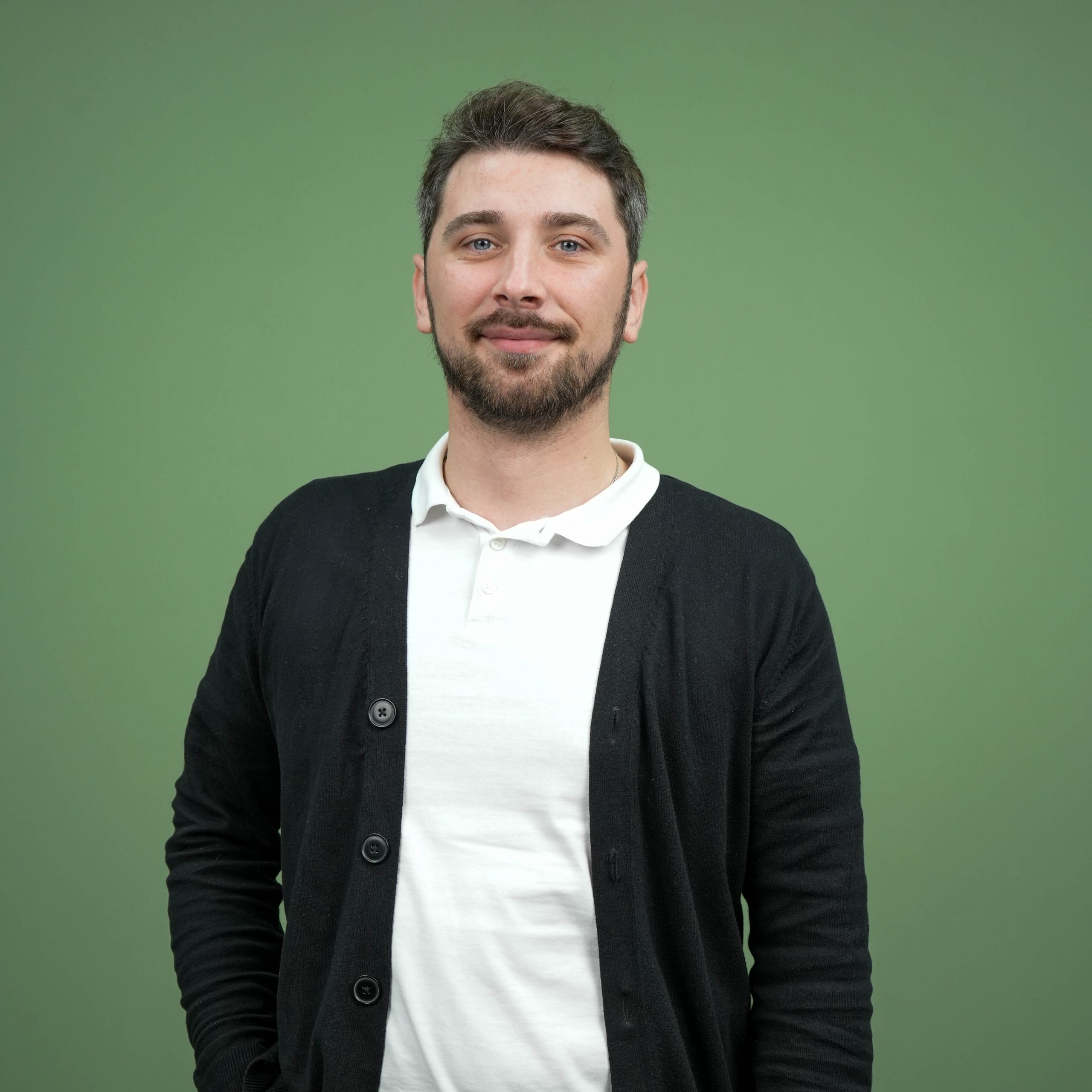 Victor Solomon - E-tineret